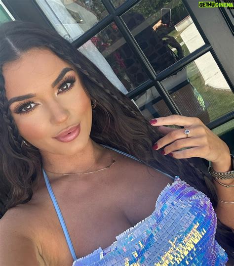Actress India Reynolds Hd Instagram Photos And Wallpapers April 2024
