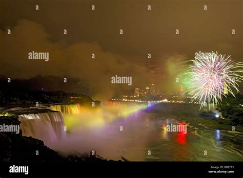 Usa New York Niagara Falls Night View Of Fireworks Over The