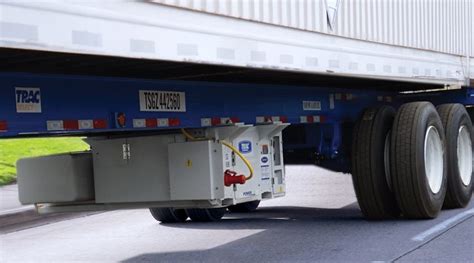 Trac Intermodal Intros 40′ Chassis With Pre Mounted Gensets Trailer