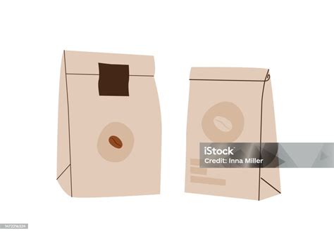 다른 지역의 커피 포장 세트 아라비카 또는 다양한 라벨 디자인의 로부스타 팩 커피 원두와 함께 손으로 그린 종이 가방 흰색 배경에 격리된 벡터 평면 스타일 그림 가방에 대한