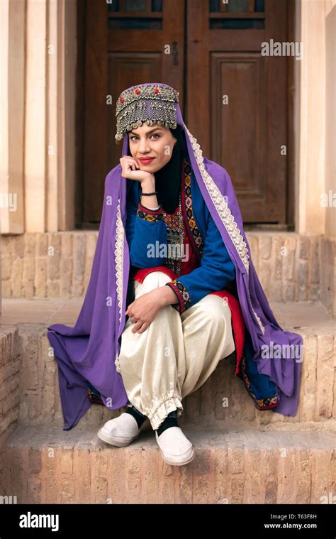 Iranian Women Clothing Traditions