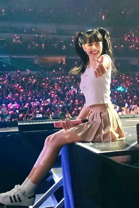 Veruska Adl Kullan C N N Blackpink Panosundaki Pin Koreli Kad N Oyuncular Nl Ler