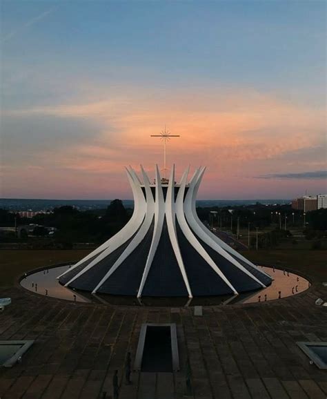 Catedral De Brasília Impressionante Arquitetura Moderna