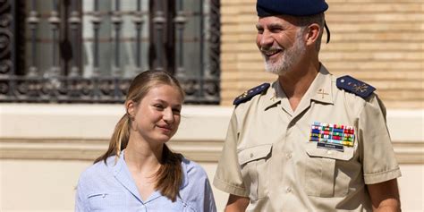Le Foto Di Letizia Ortiz Insieme Alla Principessa Leonor Prima Dellaccademia Militare