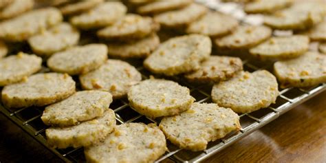 Rosemary And Cheddar Multi Grain Crackers Oregonian Recipes