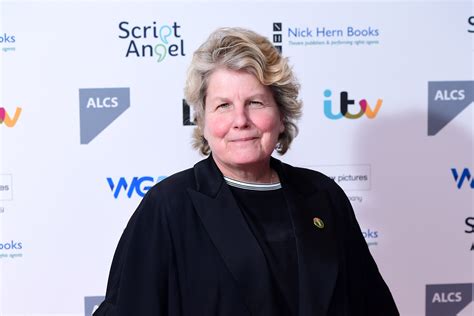 Sandi Toksvig To Meet Archbishop Of Canterbury Amid Same Sex Marriage Debate The Independent