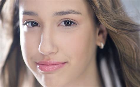 Emilija ŽivkoviĆ Modna Agencija Select