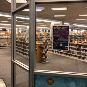 West Charleston Library Updated May 2025 88 Photos And 31 Reviews