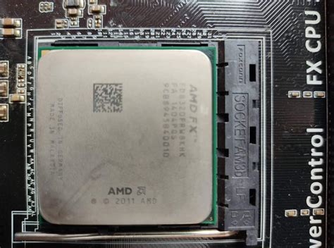 AMD FX Series FX 8320 Processor 3 5 GHz AM3 FD8320FRW8KHK Computers Tech Parts Accessories