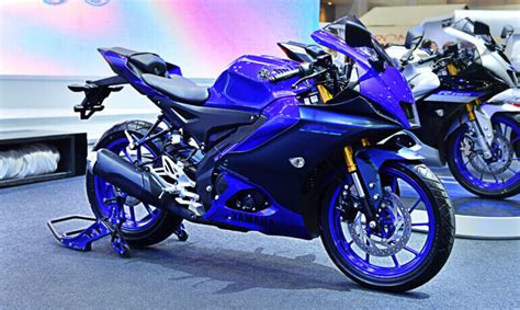 R15 V4 2022 Giá Bao Nhiêu? - Cập Nhật Mới Nhất và Chi Tiết