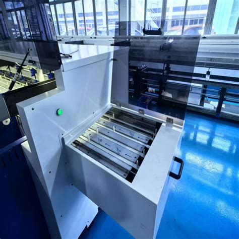 Mataas Na Bilis Ng Awtomatikong Tagagawa Ng Collator Machine Sa Wallis