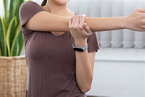 Posterior Deltoid Stretch