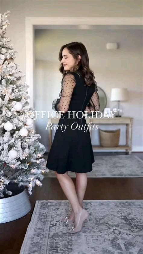 Holiday Outfits For Work Outfits Styles Dresses Business Casual