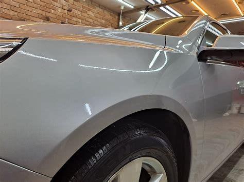 천안아산 자동차 아파트 지하 주차장 낙수물석회물 피해 제거 전문점 하기 말리브차량 낙수물 제거 후 광택 코팅으로 맑고 깨끗한 표면 고급 수성광택 석회물제거 낙수물