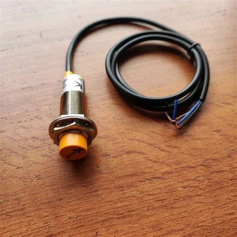 KOSMOS Inductive Capacitive Proximity Sensor For Industrial 2 15 Mm At 350 Piece In Pune