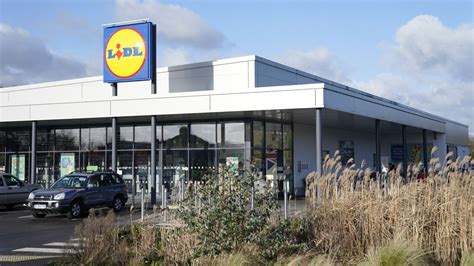 Urgent Product Recall Lidl Customers Told To Return Chocolate Over Unsafe Plastic Fears