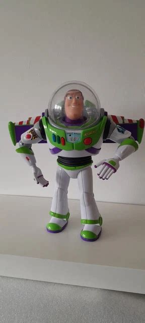 Toy Story Interactive Buzz Lightyear Drop Down Action Self Moving Head