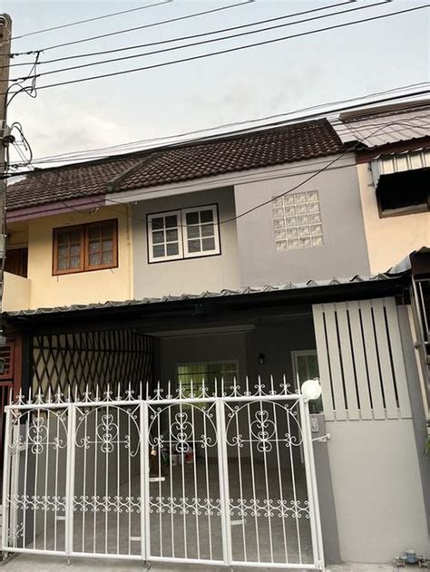 ขายทาวน์เฮ้าส์ 2 ชั้น หมู่บ้านอมรพันธ์ 9 ถนนเสนานิคม 1 ซอย 38 เขต