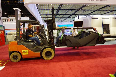 autodesk and local motors collaborate on first spark 3d platform