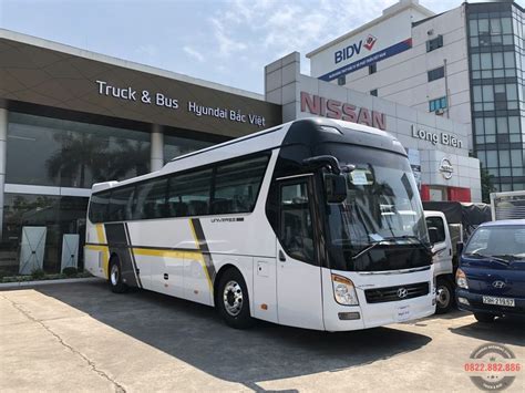 Hyundai Universe 47 Chỗ Ngồi Premium Máy 410ps Hyundai Miền Bắc