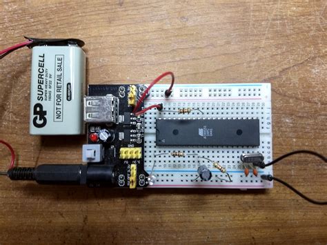 DQSoft Microcontrolador Piscando Um LED