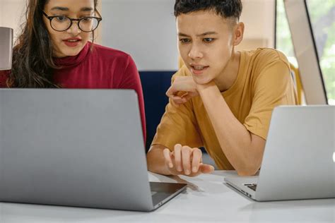 Personal Assistant Salary Guide 2024 Factors Averages And Comparisons