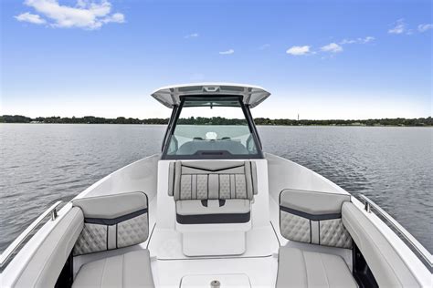 Elite 27 Ob 2026 Monterey Boats