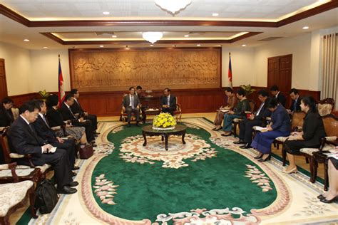 ឯកឧត្តម ឧបនាយករដ្ឋមន្រ្តី ប្រាក់ សុខុន