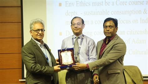 New Age Public Lecture By Prof Dr Mizan R Khan Held At Nsu