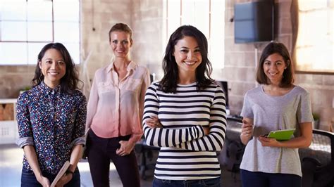 Perempuan Berdaya Dan Setara Selamat Hari Perempuan Sedunia Lifestyle