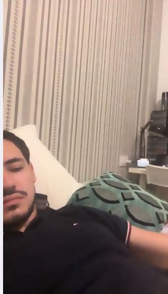 Mira Pablo Emilio Estefan Eporner