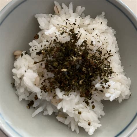 お茶の出がらしで！オーブンで！乾燥茶葉ふりかけ レシピ・作り方 By クロルデン2050 楽天レシピ
