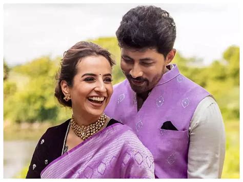 Tamil Actor Karthik Kumar Gets Married To Amrutha Srinivasan See