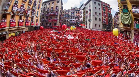 Fiestas De San Fermín Guía Para Novatos Y Extranjeros Col2 Com