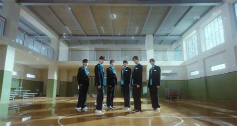 Twss Debut Song Plot Twist Enters Melons Top 5 Kpopping