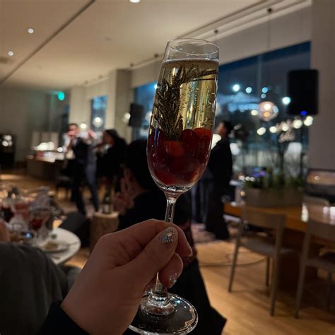 더골프컴퍼니klpga이창희프로프로암프로골퍼섭외골프행사골프레슨 제네시스 챔피언십 연장전에서 김주형프로가 벙커턱에서 어프로치 미스를 하였는데 얼마나 어려운샷인지