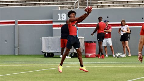 Grimsley Wr Alex Taylor Emerging As One Of Ncs Most Sought After For