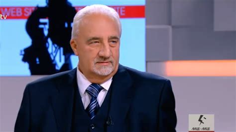 Муравей Радев Данък вредни храни не е създаден за да пълни хазната с пари Новини бг