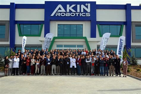 Türkiyenin Ve Dünyanın İlk İnsansı Robot Fabrikası Akinrobotics Konya