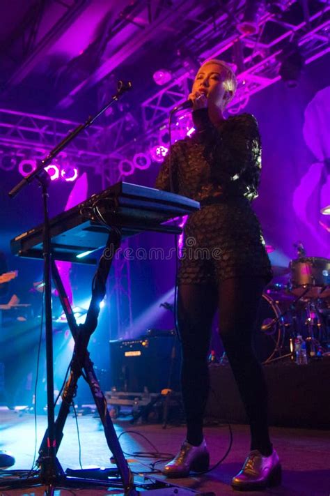 Alisa Xayalith Naked Famous Stage Stock Photos Free Royalty Free Stock Photos From Dreamstime