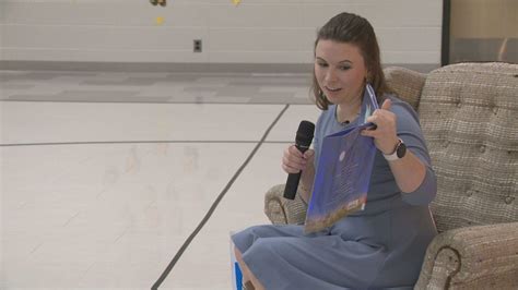 Lynnette Grant Visits Sister Lakes Elementary School