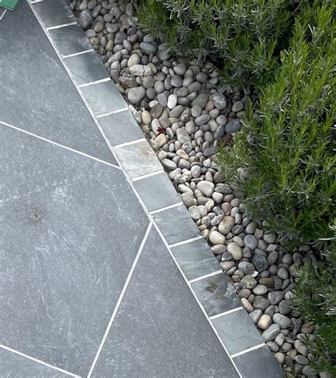 100x100x30mm Black Slate Sawn Edge Setts Grounds And Garden Supplies