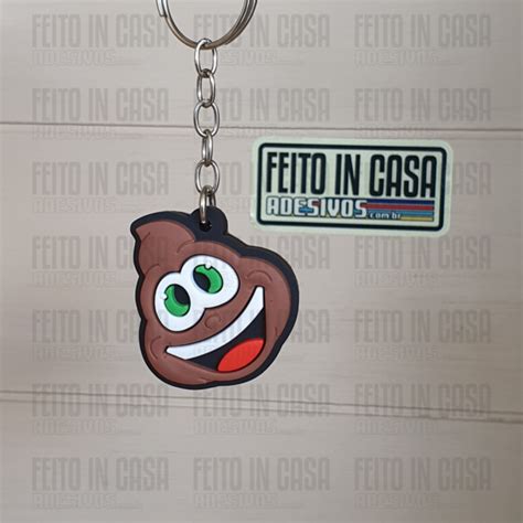 Chaveiro Emoji Cocô Feito In Casa Adesivos