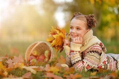 Premium Photo | Portrait of pretty little girl