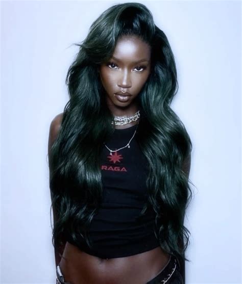 𝐀𝐧𝐨𝐤 𝐘𝐚𝐢 Model Dark Skin Beauty Pretty Dark Skin
