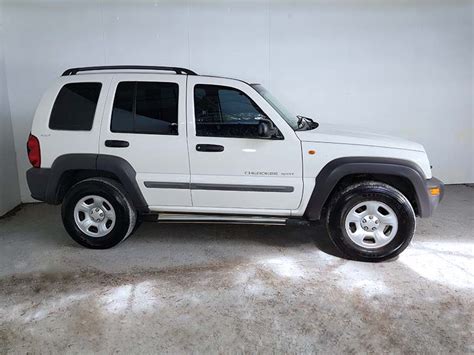 Sold Turbo Diesel 4x4 Jeep Cherokee Sport 2002 White Used Vehicle Sales