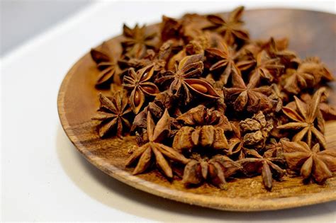 Cinnamon Sticks – The Spice Guy