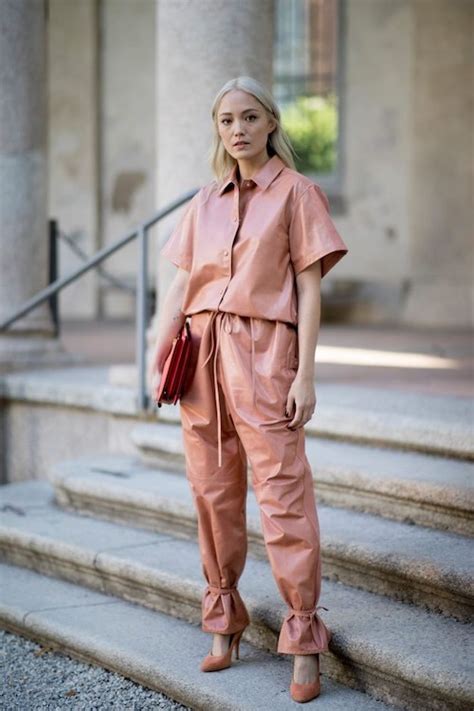 رنگ سال جدید بالاخره مشخص شد؛ یاد بگیرید این رنگ خیره‌کننده را چگونه ست