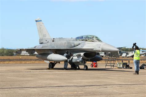 Singapore Reveals Upgraded F 16 Jets Can Fire Python 5 Missiles