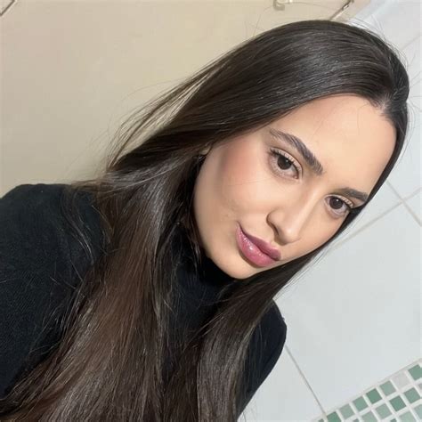 Brenda Barbosa